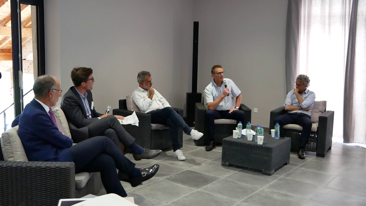 SOCLEMA at the RACE cluster round table - Soclema